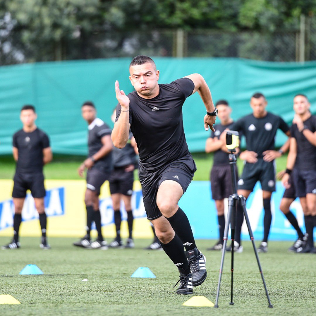 Terminó curso FIFA RAP para árbitros talentos en Bogotá – Federación ...
