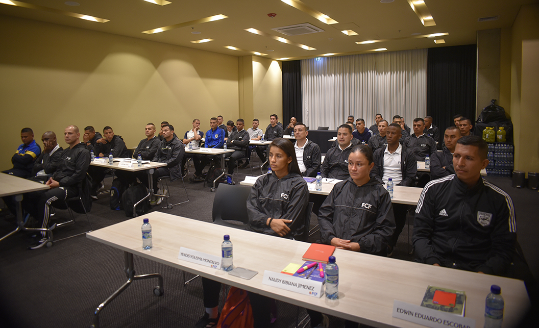 Inició en Bogotá la II Pretemporada de Árbitros de Futsal 2023 ...
